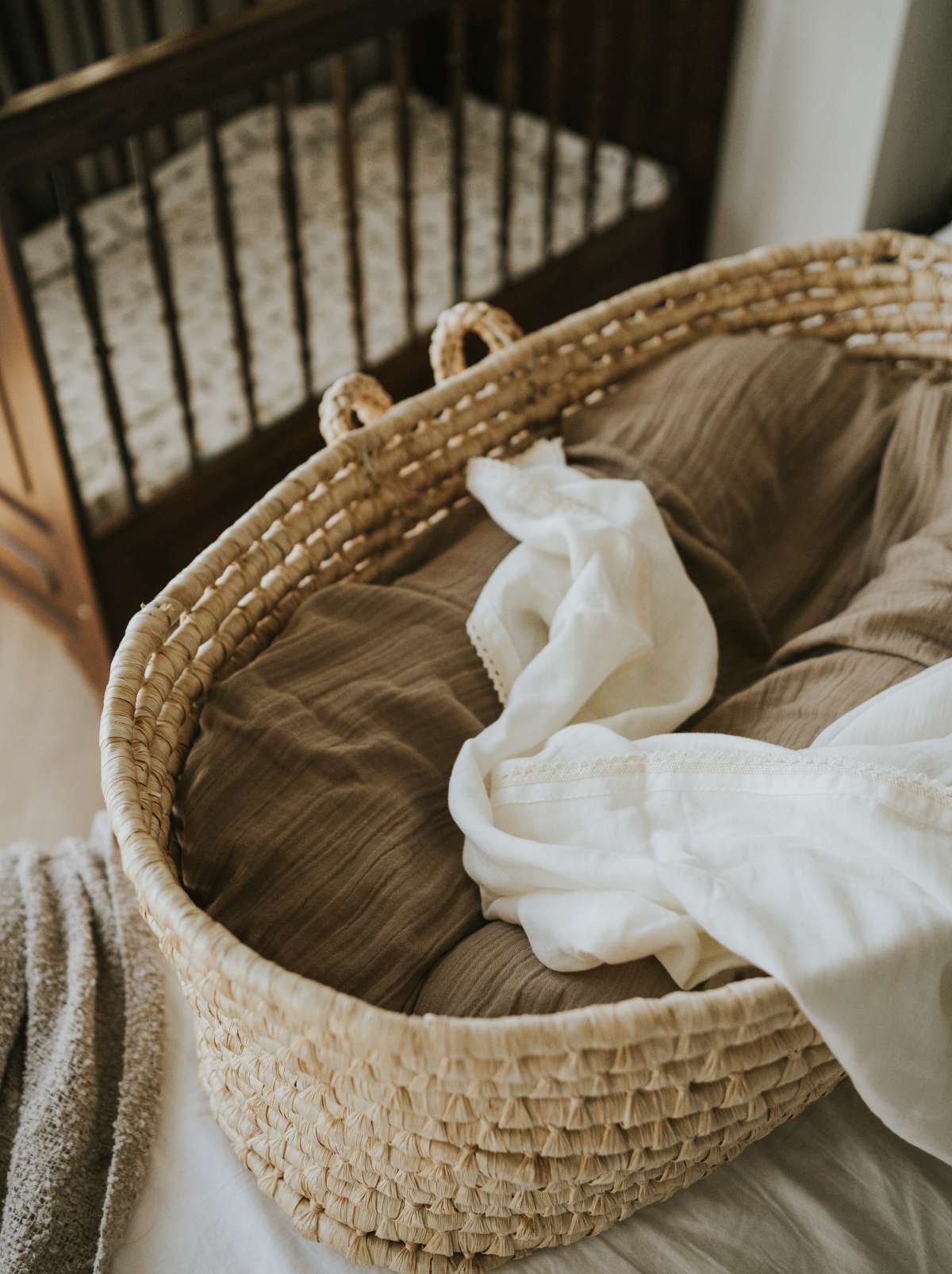 Organic muslin cover for infant lounger baby nest